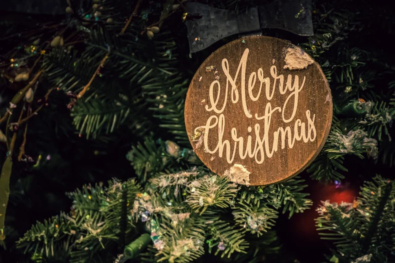 Eco-Friendly Christmas: Sustainable Tips for Parents | Bentotsss